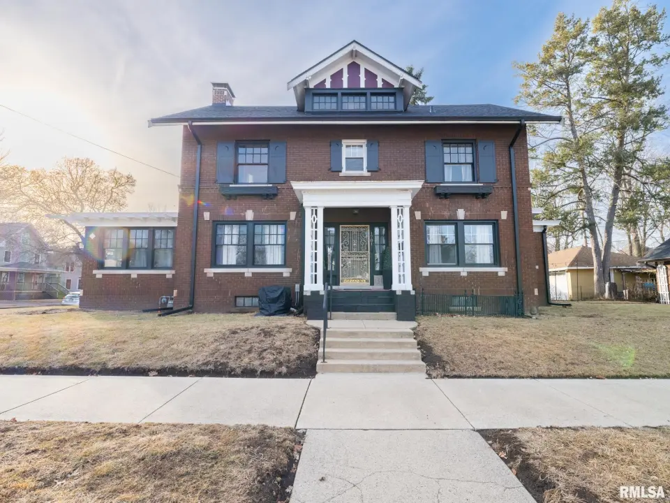 1701 W Barker Avenue, Peoria, IL 61606 - MLS# 1255836 | Gallery Homes Real Estate